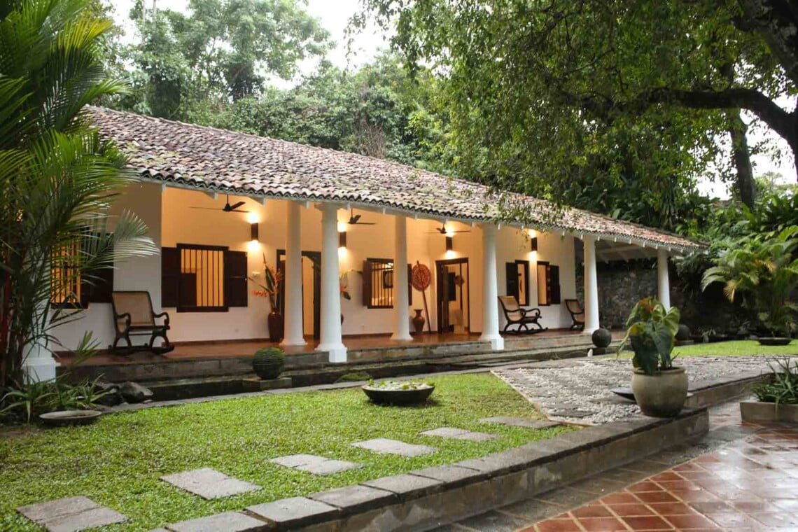 Maliga Kanda Villa Book Now | #1 Villas in Galle Sri Lanka